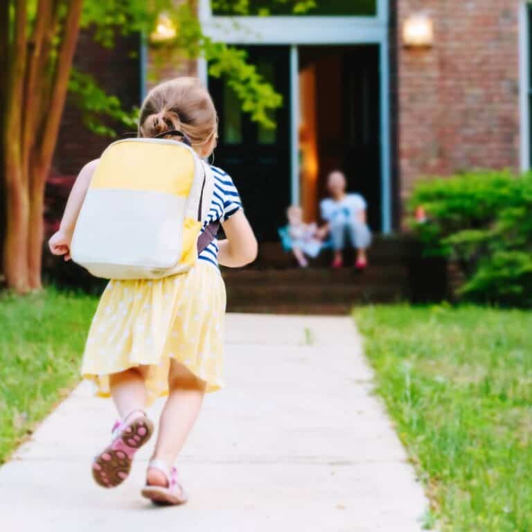 Voor Het Eerst Naar School! Maak Van Deze Mijlpaal Een Succes ...